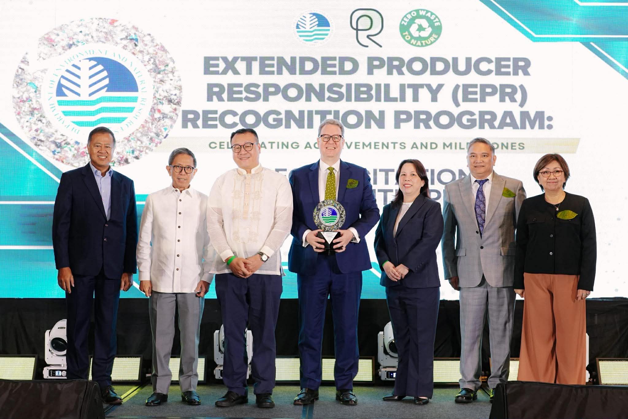 DENR cites SM for group-wide efforts on plastic recovery and waste ...
