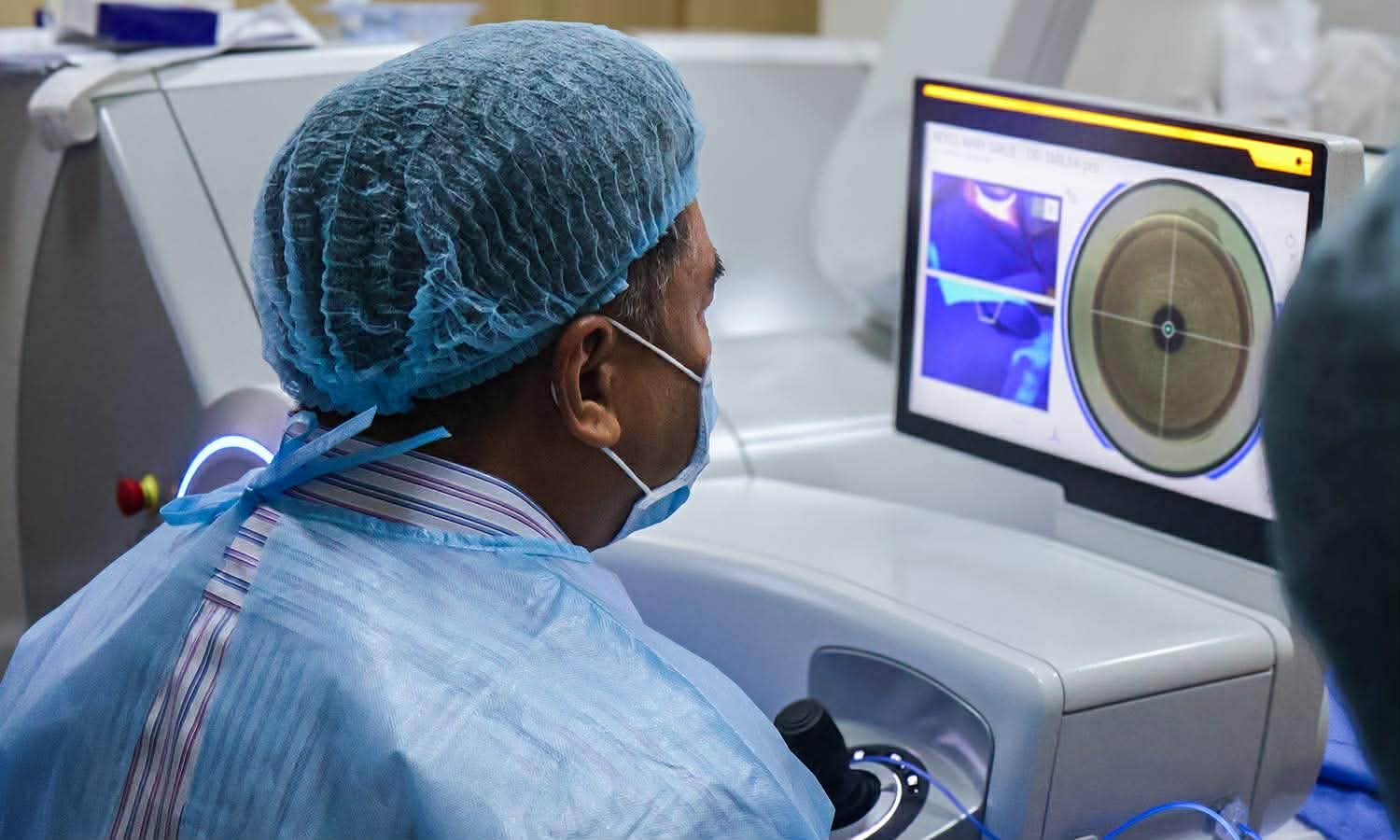Get Advanced Eye Care Solutions at Fatima University Medical Center ...